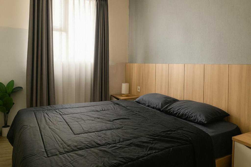 Apartement Cozy Bintaro Icon Emerald by alonelyroom, South Tangerang ...