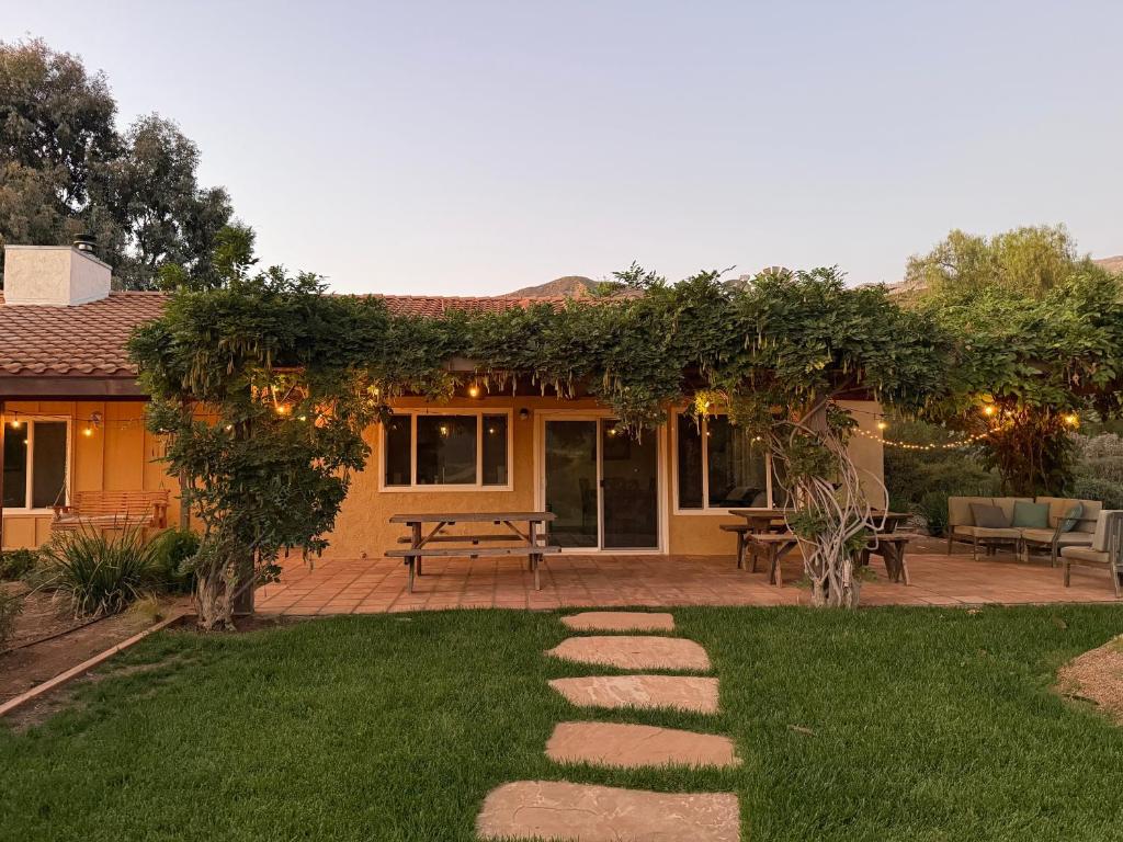 Paradise at Tree Ranch Grove,‏ אוחאי (מחירים מעודכנים ל-2025)