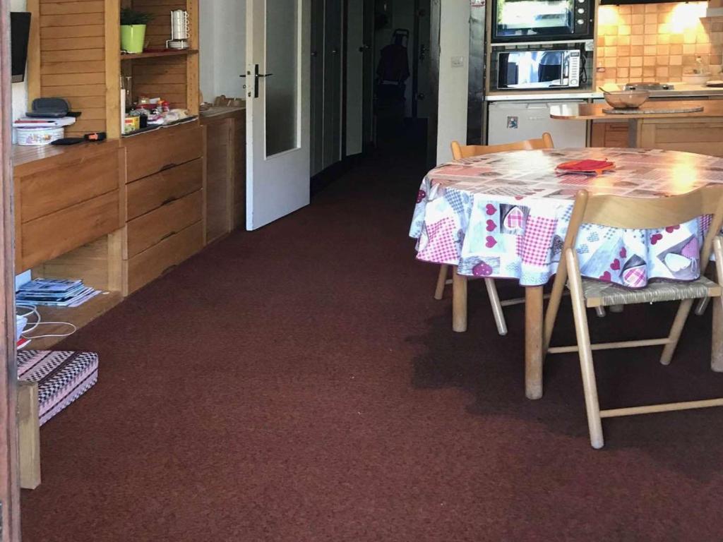 Grand studio 4 pers. aux Orres 1650 avec balcon sud, accès pistes - FR ...