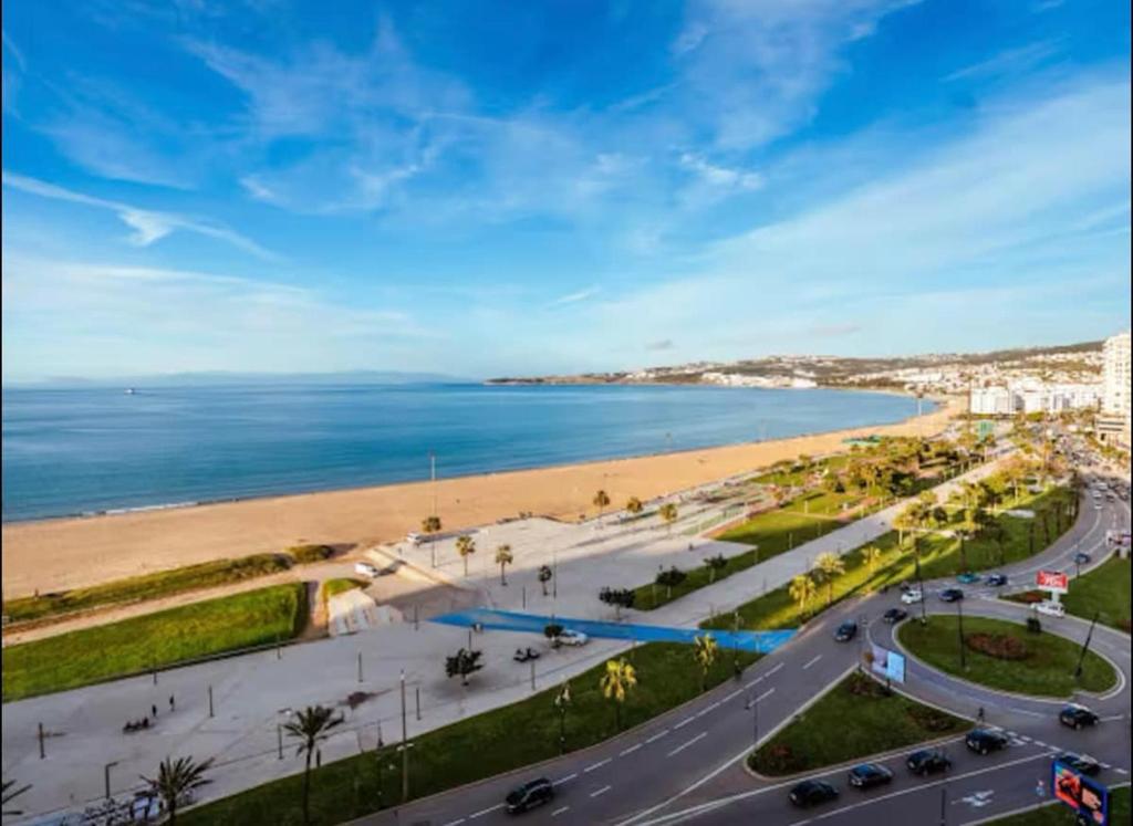 Exclusive apartment with panoramic sea views, Tânger (preços ...