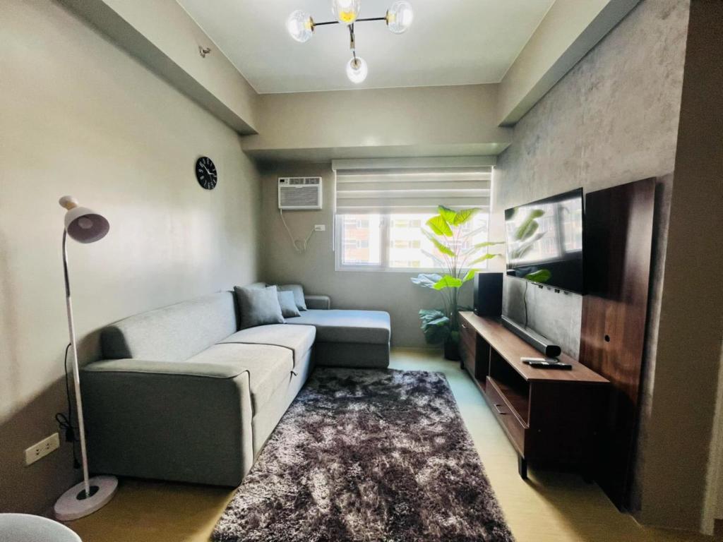 1 Bedroom Unit Avida Towers by PHI Rentals, Iloilo City (updated prices ...