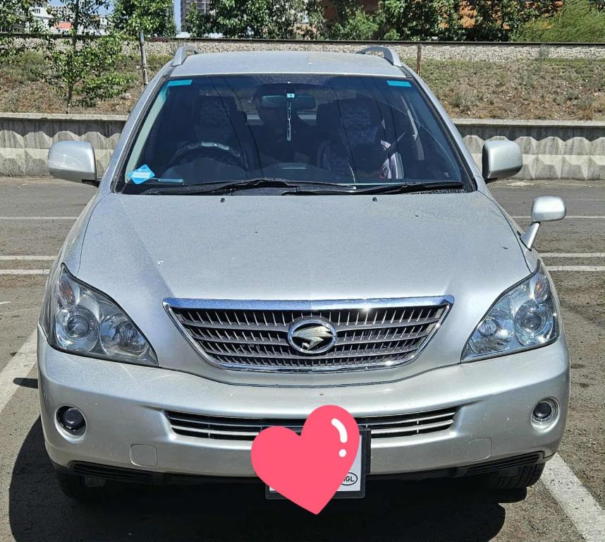 Comfortable taxi service Chingis Khan Airport-Hotel, Ulán Bator ...