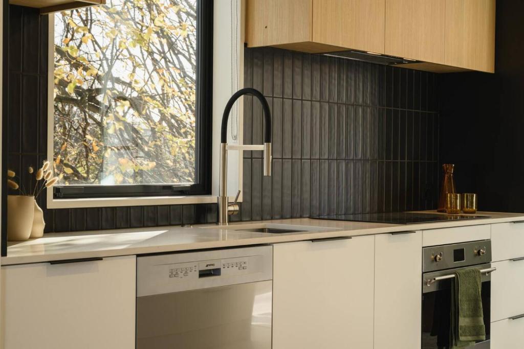 Luxury City Living New 3BR 3BA Townhouse, Christchurch (aktualisierte ...