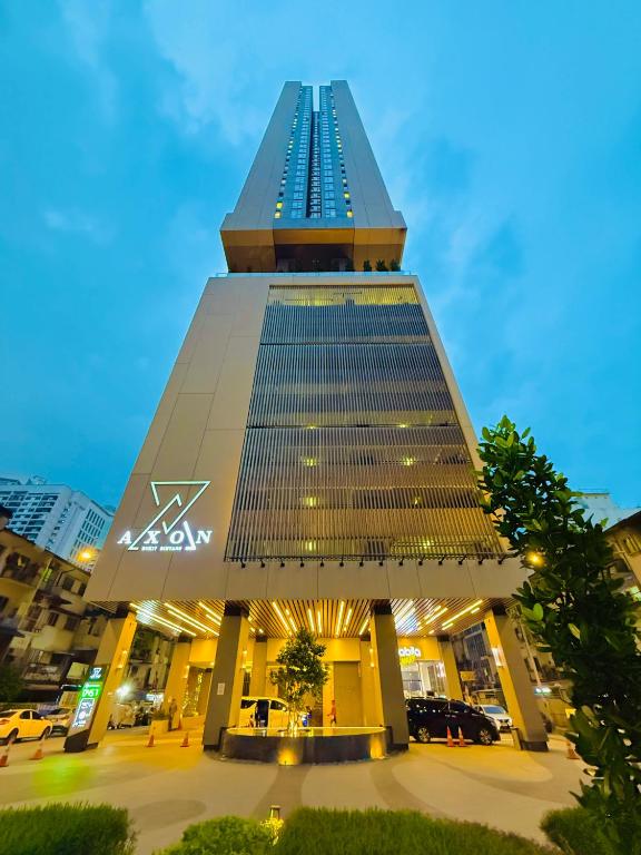 Axon Residence Bukit Bintang Pavilion TRX by TaheeenS, Kuala Lumpur ...