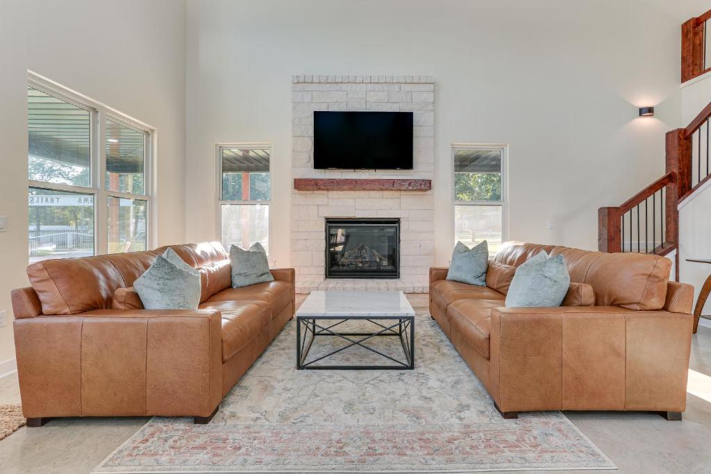 New Home, Short Walk to Lake Texomas Sandy Shores, Shay (aktualne ceny ...
