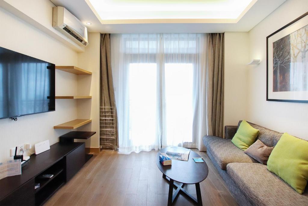 Tyms 1BR APT Huijing Garden, Shanghái (precios actualizados 2025)