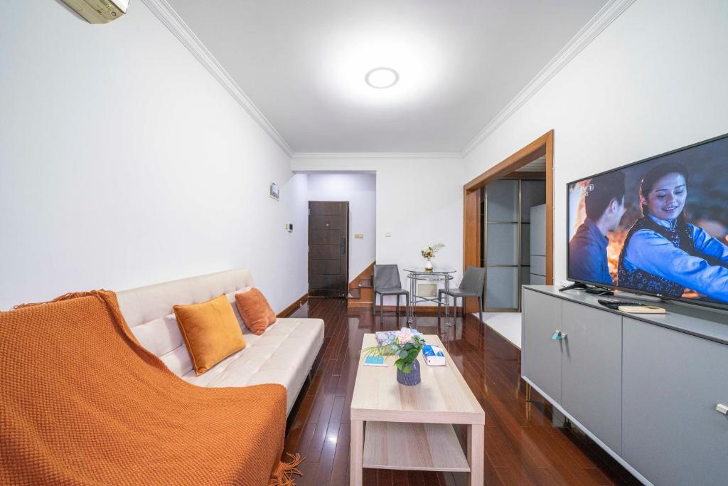 Tyms Modern 1BR APT Gubei Carnival Court, Shanghai (prețuri actualizate 2025)