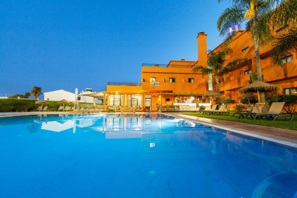 Hotel Praia Sol, Quarteira (updated prices 2026)