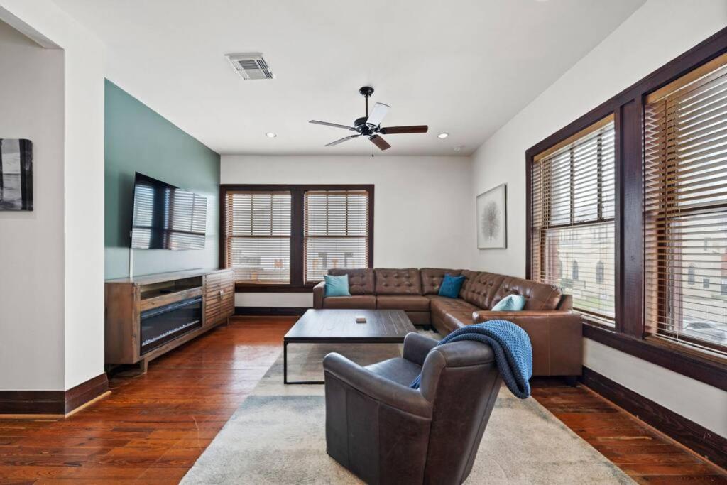 Charming loft near the historic strand in downtown, Galveston (updated ...