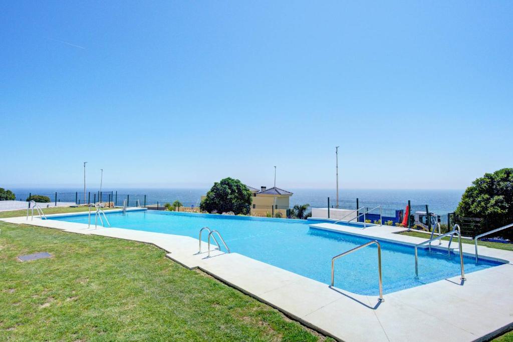 Infinity Pool, Sea View and Private Terrace, Estepona (updated prices 2026)
