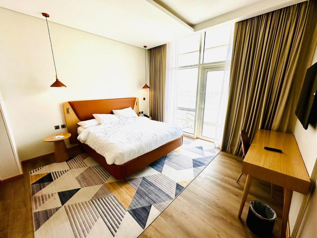Novotel JVT - 5 Star Amenities Access - Studio, Dubaj (aktualizované ...