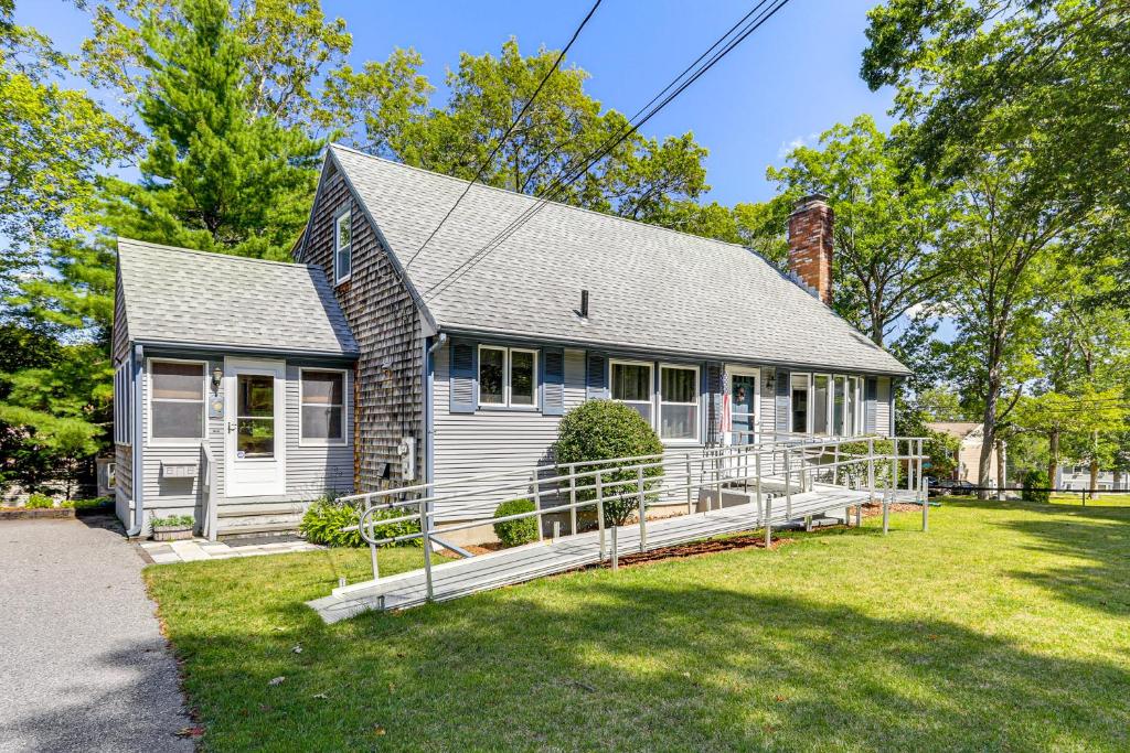 2 Mi to New England Sports Village - Quiet Home, Attleboro (aktualne ...