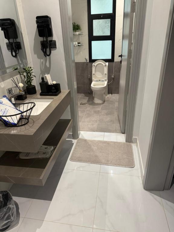 darkom, Yeda (precios actualizados 2025)