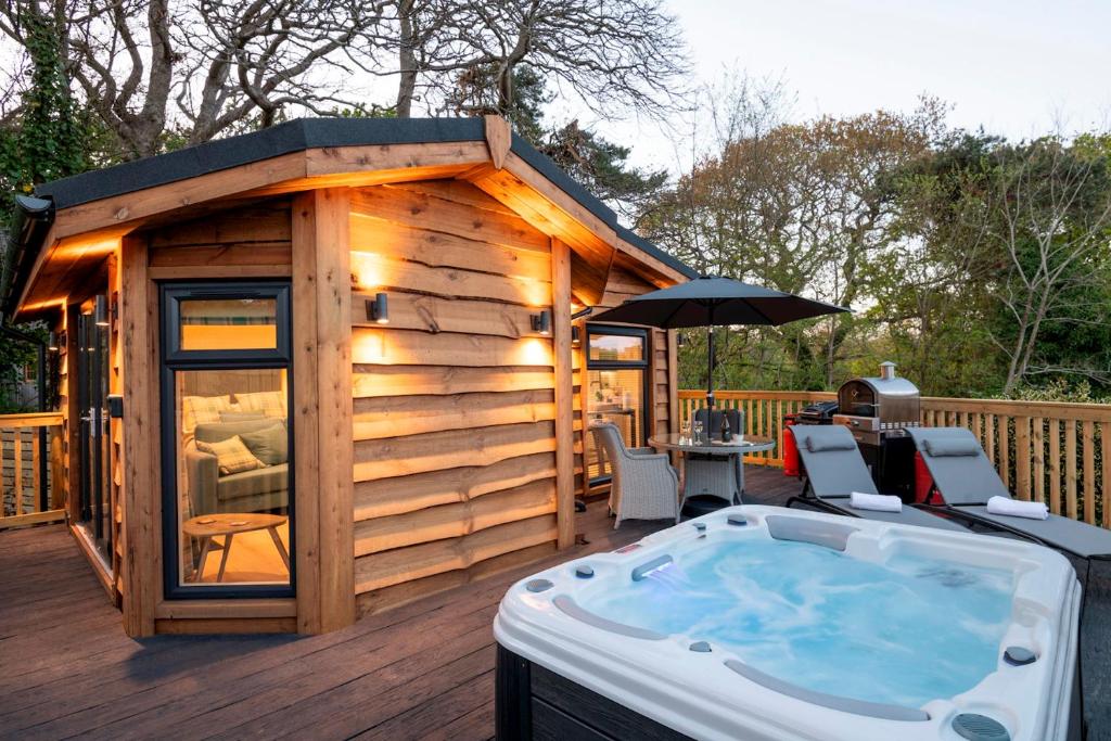 The Spinney Treehouse Park Facilities, Milford on Sea (updated prices 2026)