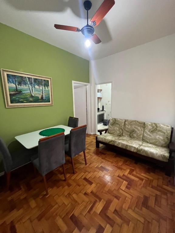 Cozy apartment in the heart of Botafogo, Rio de Janeiro (prezzi ...