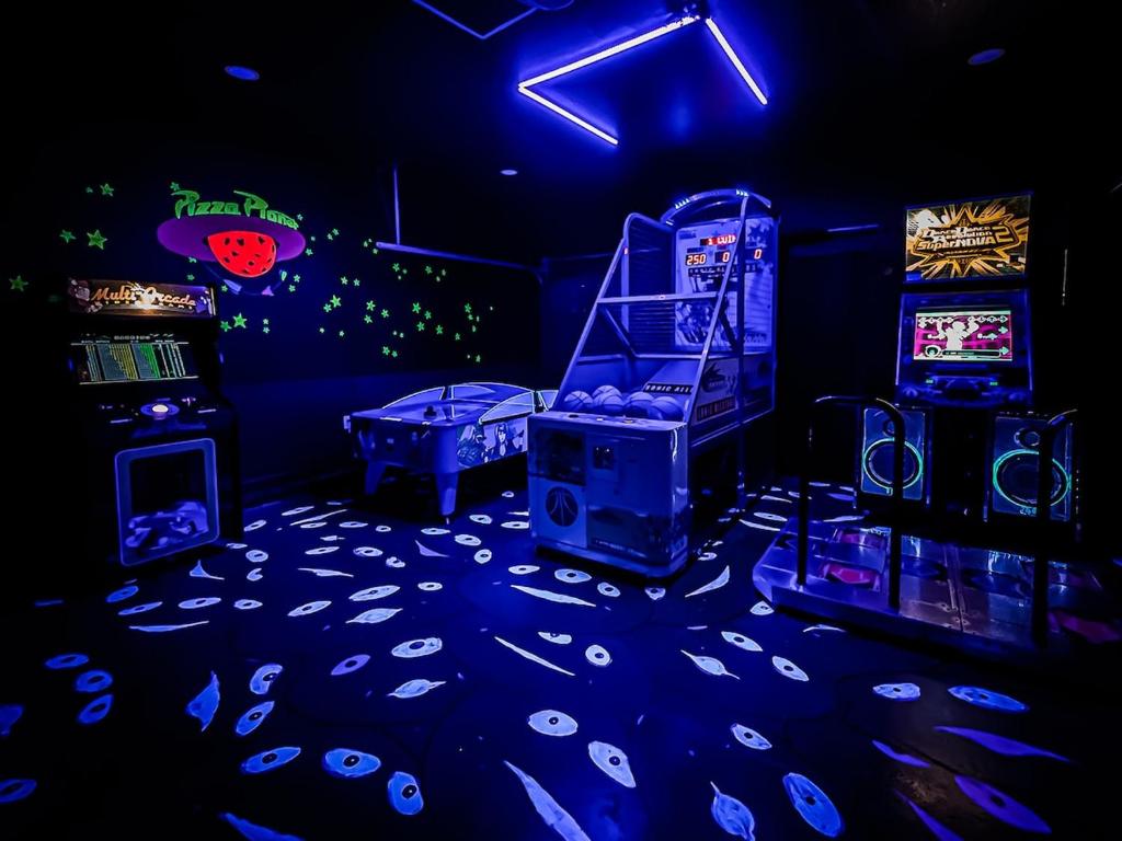 Magical Family Fun House Near Disney Luxury Villa, Davenport (updated ...