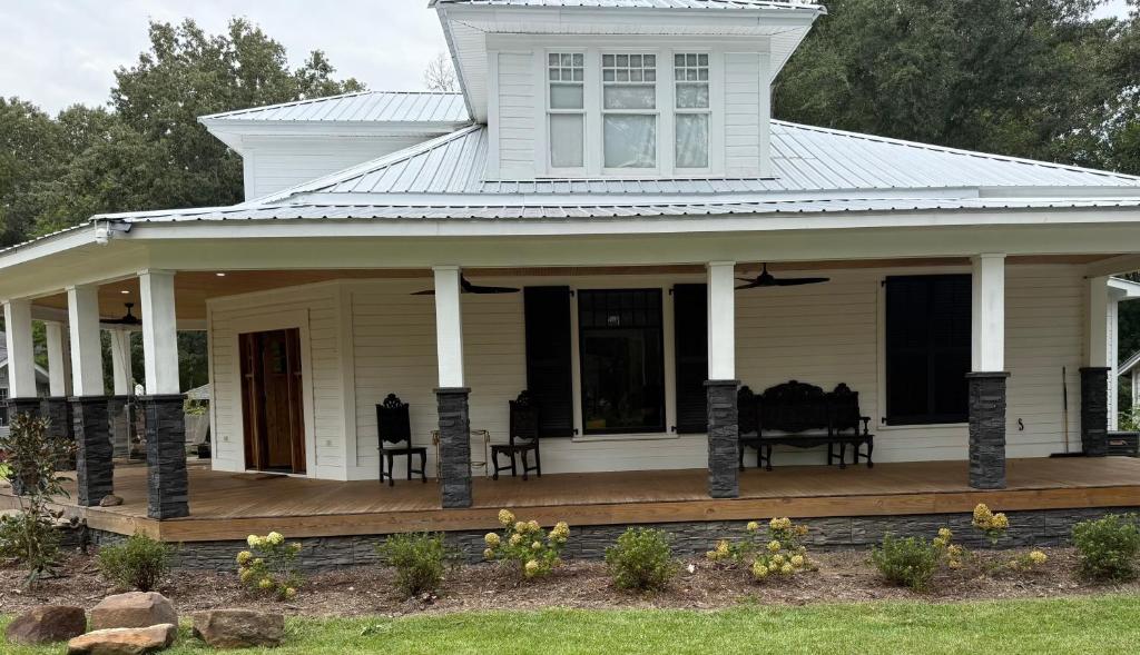 Grits and Grace Inn, Louisville (updated prices 2026)
