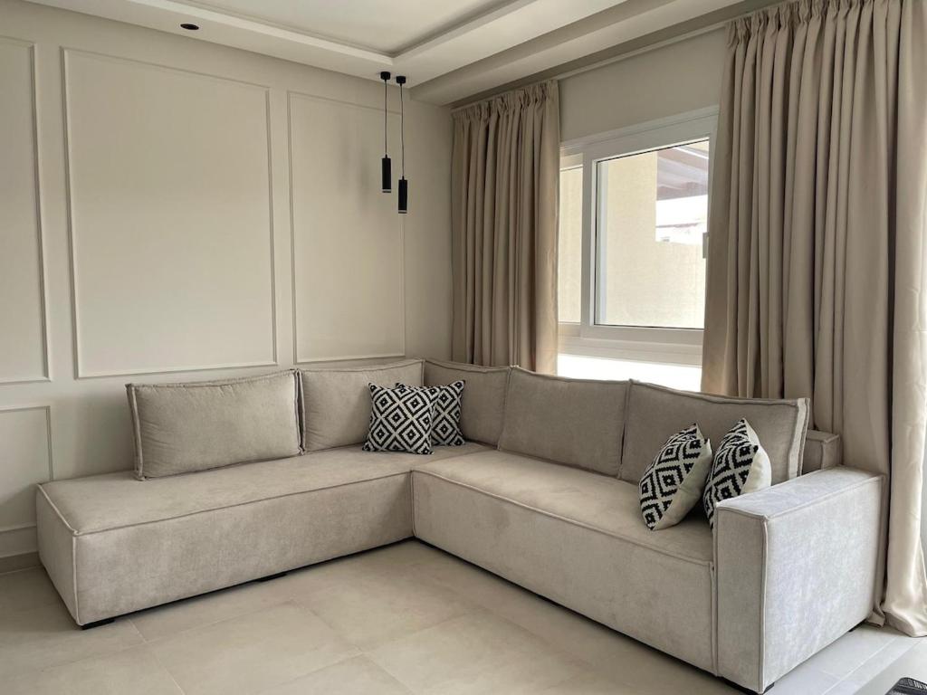 Sacha home, Cabo Negro (precios actualizados 2025)