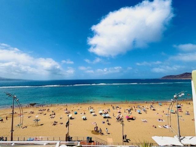 First-Line Las Canteras Beach, Las Palmas de Gran Canaria (vuoden 2025 päivitetyt hinnat)