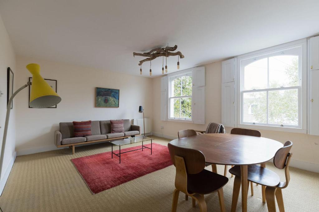 Tasteful 1BD Flat in De Beauvoir Town, Londres (precios actualizados 2026)