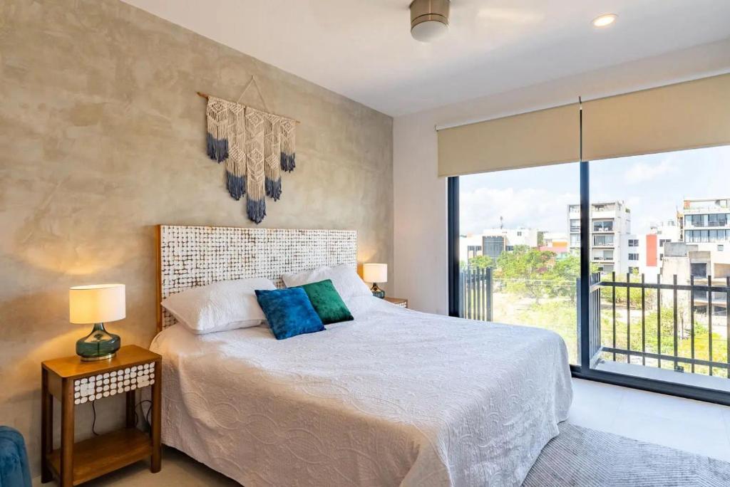 Chic 2B2B in PDC 5 blocks from 5av 5 min walk to the beach, Playa del ...