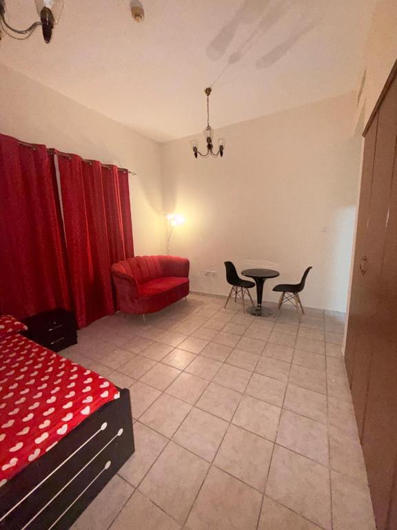 Burjuman mall, Dubaj (posodobljene cene za leto 2026)