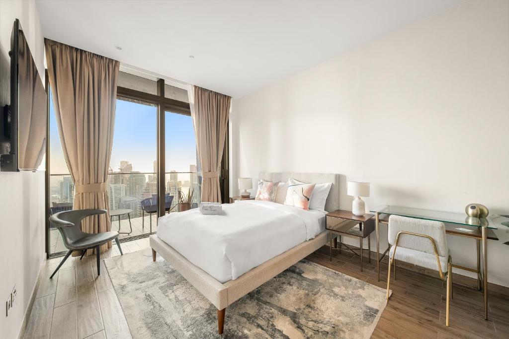 FIRST CLASS 1BR Scenic Marina Views, Dubai (updated prices 2026)