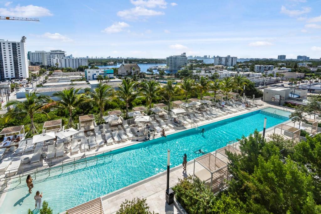 Condo at 72 Park - Miami Beach Area & Resort Facilities, Miami Beach ...