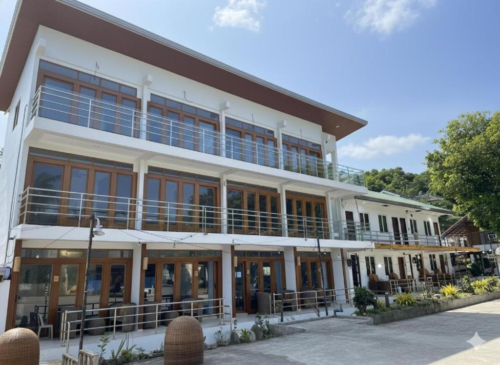 Sebay Surf Central San Juan La Union, Сан-Хуан (актуальные цены 2026 года)
