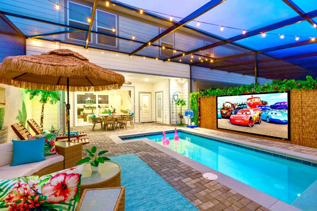 New Resort Themed Ultra Comfortable Heated Private Pool Game Room ...