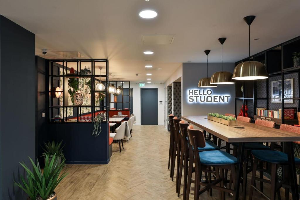 For Students Only - Summit House in Cardiff, Cardiff (updated prices 2026)