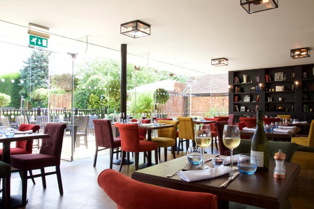 The Talbot Inn, Woking (updated prices 2025)