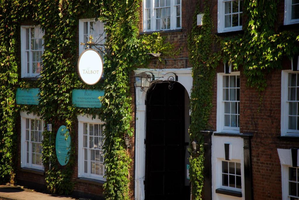 The Talbot Inn, Woking (updated prices 2025)