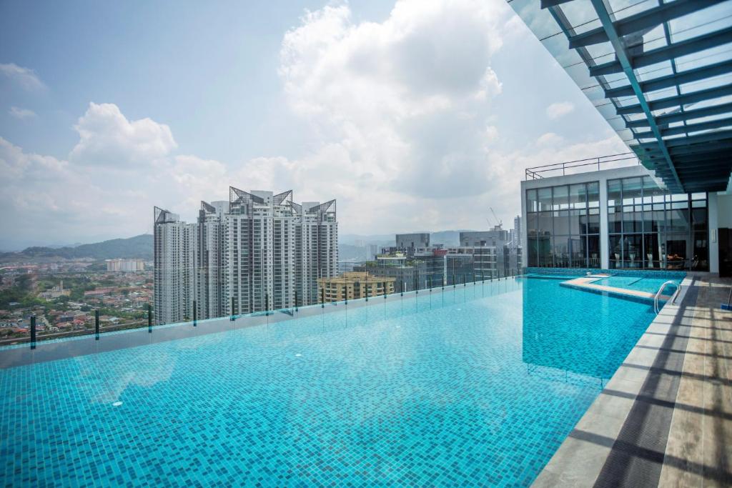 NOVO Ampang Modern Studio Infinity Pool near KLCC & Gleneagles, Kuala ...