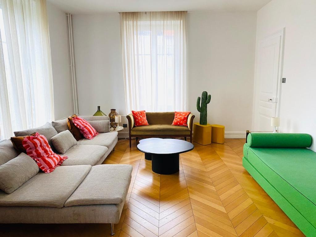 Stanislas Apartment, 8 people, private parking, Colmar (tarifs ...