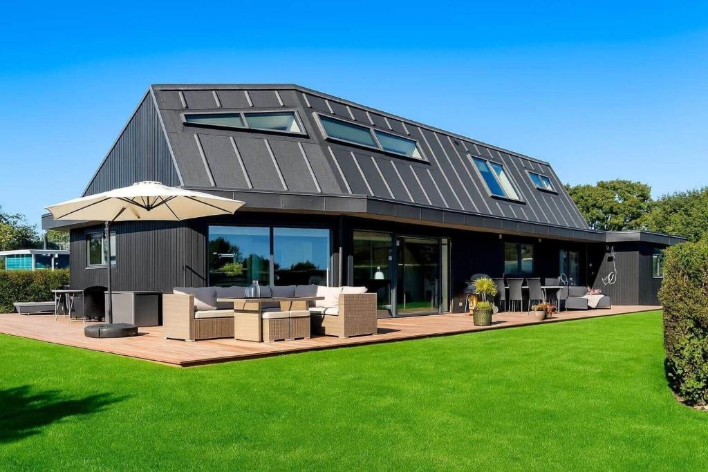 40584-Juelsminde-Pot-Strandby-32, Sønderby (updated prices 2026)