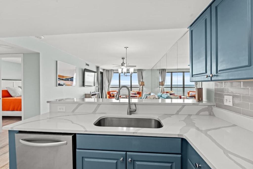Oceanfront Penthouse Amazing Views, Μιρτλ Μπιτς (ενημερωμένες τιμές για ...
