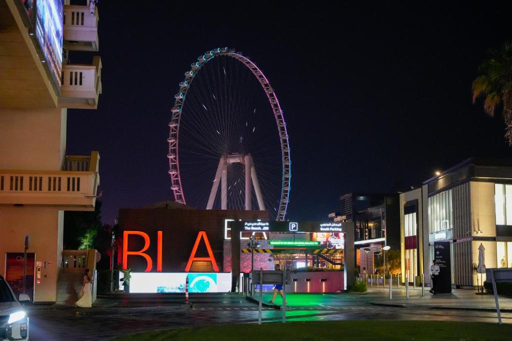 Stylish Marina Stay Near Bla Bla club & JBR Walk, Dubaj (posodobljene ...
