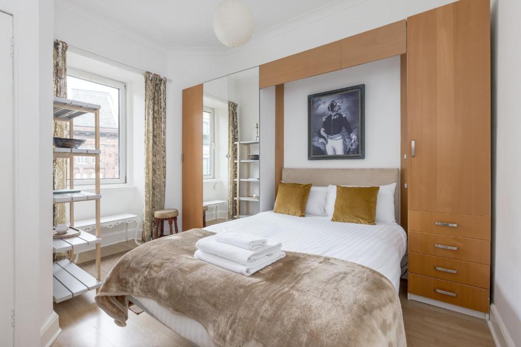 Cosy flat near Edinburgh Castle, Edinburgh (updated prices 2026)