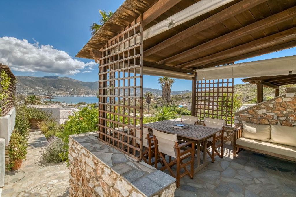 Stone & Sea Villa Krotiri Paros by ΜΡS, Vrachonisída Petrokáravo (2025년 ...