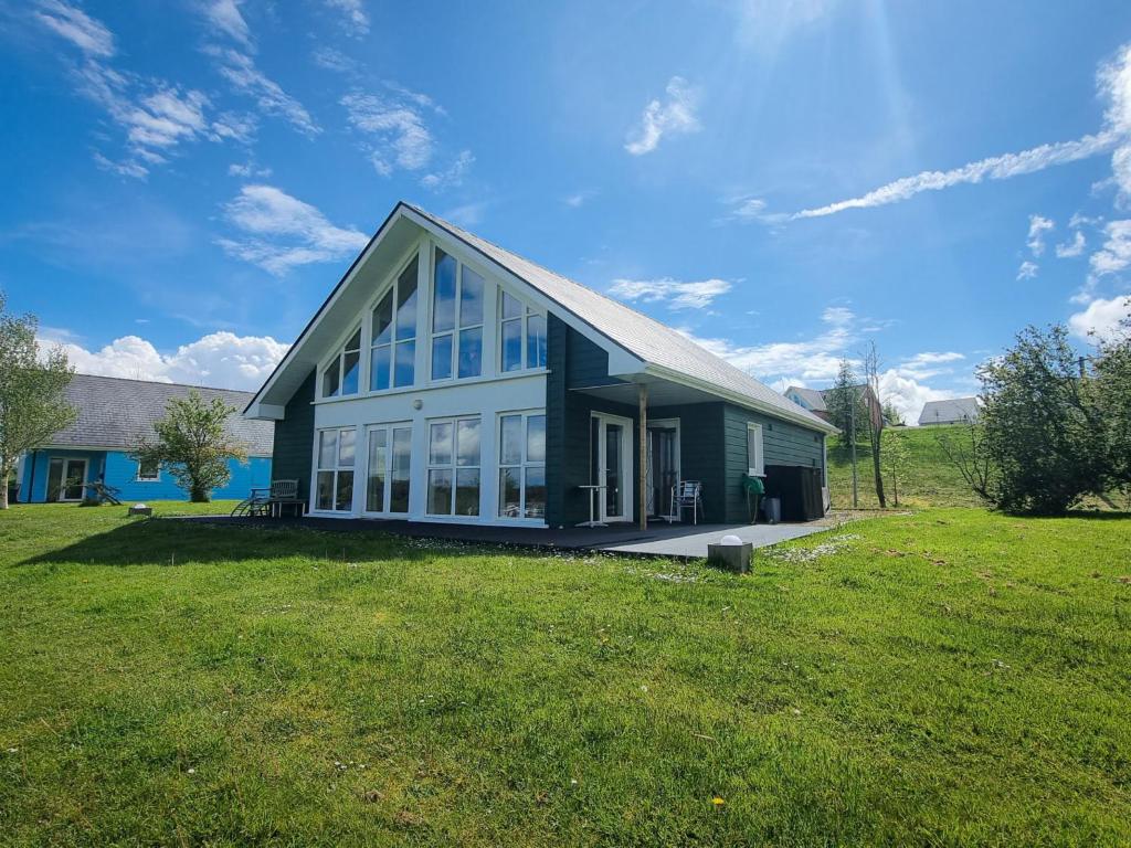 Holiday Home Riverrun Holiday Homes No 15 by Interhome, Raheelan ...