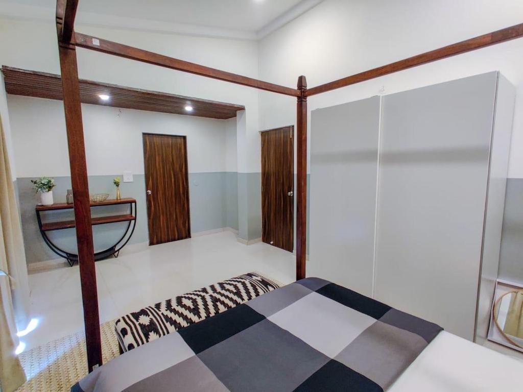 3bhk Pvt Pool Villa Near Baga Beach, Nagoa-Bardez (aktualisierte Preise ...