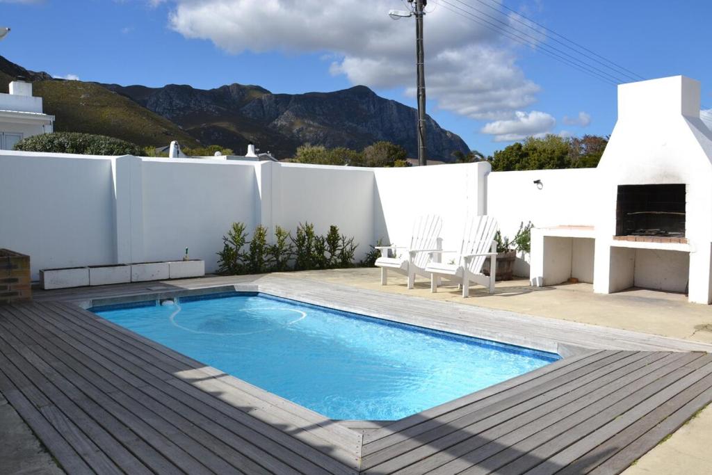 Voëlklip House - Home with Pool & Mountain views, Hermanus (preços ...