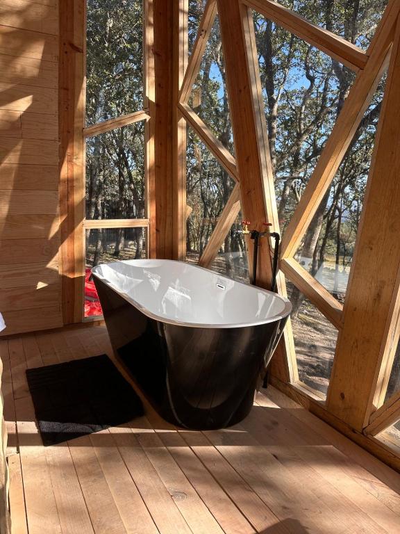 Cabaña con Balcón, Tina y Chimenea en la Montaña, San José (aktualne ...