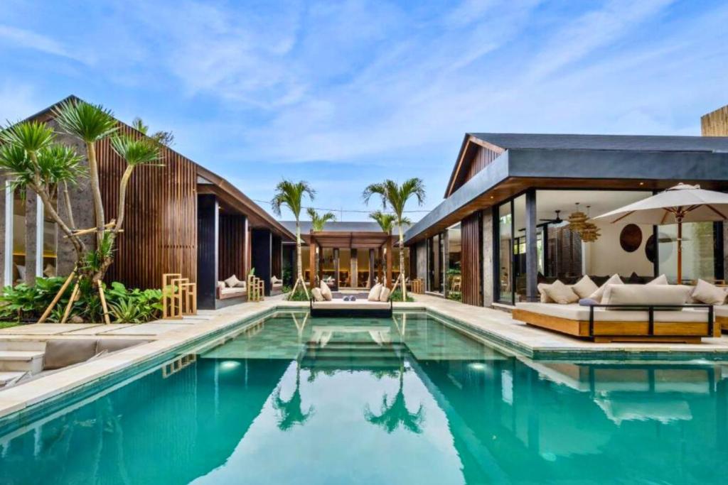 Chloe Valley 5 BR Private Pool Villa ZN328, Ubud (prețuri actualizate 2025)