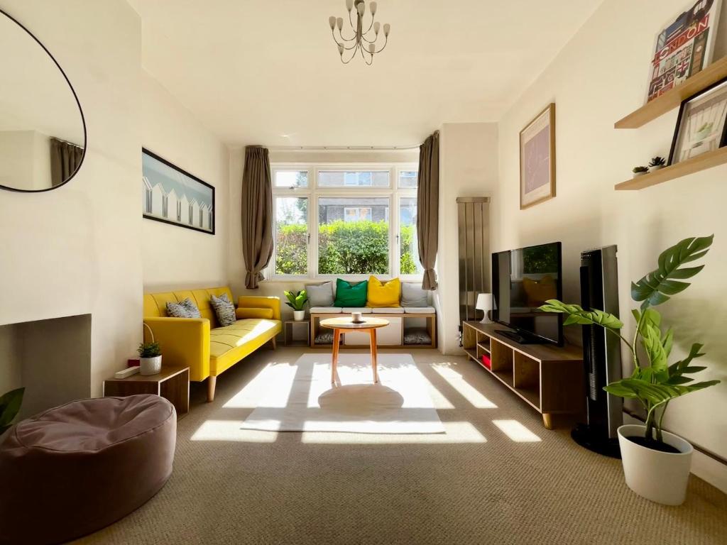 Eclectic London Bridge House - Shard View & Garden, Londyn (aktualne ...