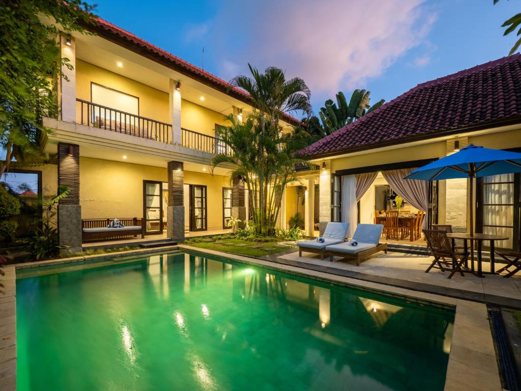 Villa Cometa Prime Seminyak by Adam Jyota Management, Seminyak (updated ...