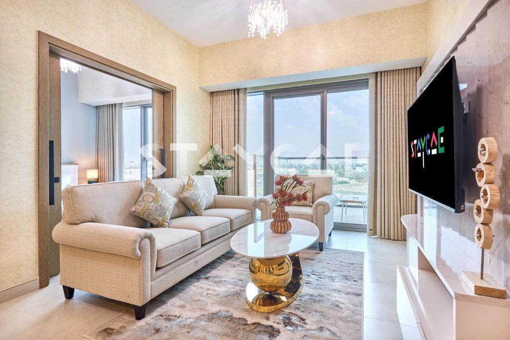 Staycae Holiday Homes Golf Gate - Damac Hills，迪拜（2026最新房价）
