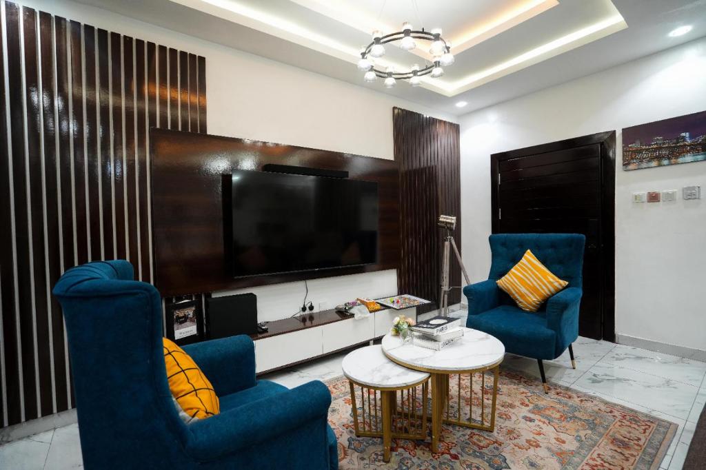 Amis Space - 3 Bedroom Apartment in Surulere, Lagos, Lagos (tarifs ...