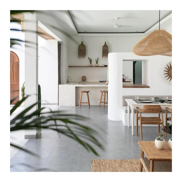 Villa Jiji cozy chic in Bali - just renovated !, Canggu (preços ...